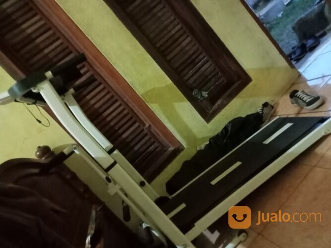 Alat Treadmill Manual Bekas Masih Gres Ga Pernah Dipakai Ga Ada Karat ...