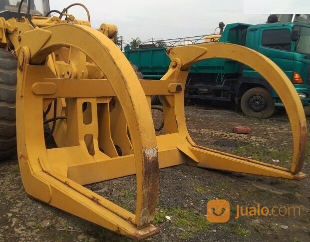 Log Fork / Log Clamp Wheel Loader WA200 Baru di Kota Jakarta Timur, DKI ...