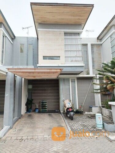 Rumah Minimalis Kawasan Perumahan Royal Park Gunung Anyar di Kota ...