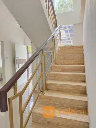 Rumah lokasi bagus dekat BTC pasteur bandung di Kota Bandung, Jawa ...