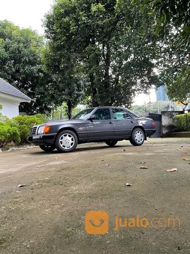 Mercy boxer tipe 200e th 1988 di Kota Jakarta Pusat, DKI Jakarta ...