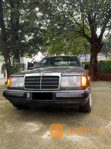 Mercy boxer tipe 200e th 1988 di Kota Jakarta Pusat, DKI Jakarta ...