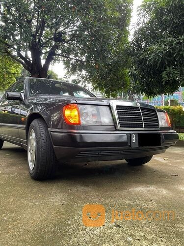 Mercy boxer tipe 200e th 1988 di Kota Jakarta Pusat, DKI Jakarta ...