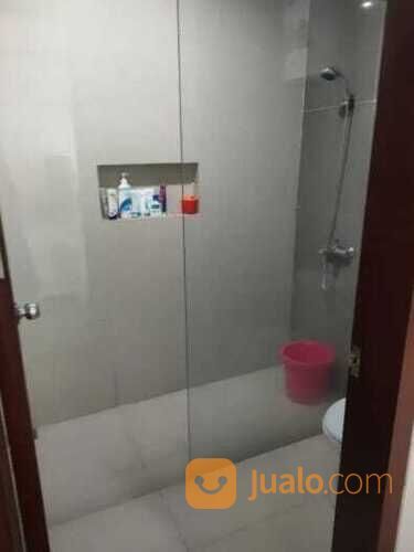 Rumah minimalis 1,5 lantai dengan perabot di Graha Kencana Malang di ...