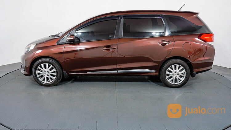 Honda Mobilio E AT 2014 Merah di Kota Bekasi, Jawa Barat | Jualo.com