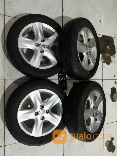 VELG DAN BAN BEKAS MOBIL OEM VIOS RING 15 PCD BAUT 4X100 di Kota ...