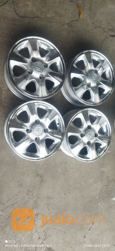 Velg Mobil OEM ORIGINAL Toyota Kijang LGX R14 Pcd 4x114 di Kota ...