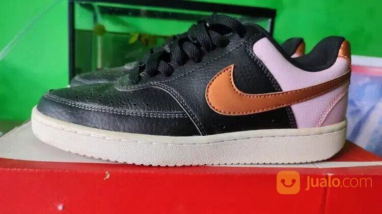 Sepatu Women Nike Court Vision Low di Kota Bekasi, Jawa Barat | Jualo.com