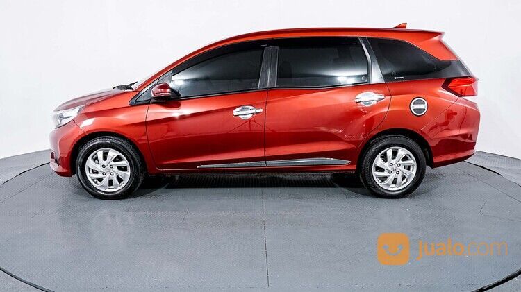 Honda Mobilio E AT 2018 Merah di Kota Tangerang Selatan, Banten | Jualo.com