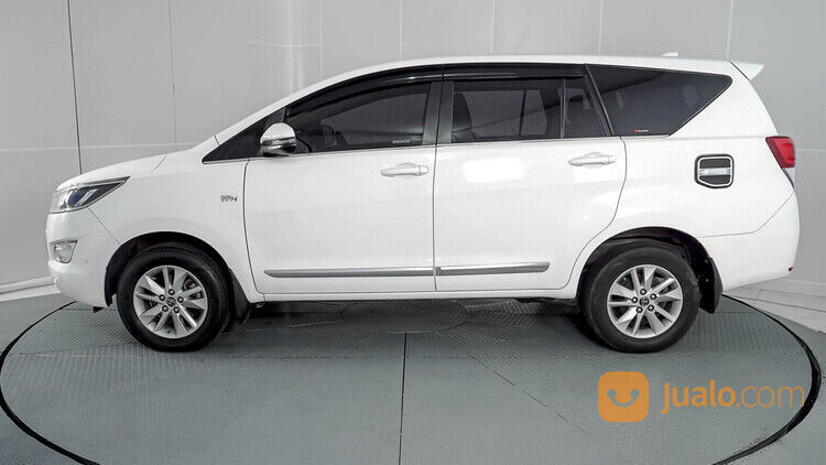 Toyota Innova 2.0 V AT 2019 Putih di Kota Surabaya, Jawa Timur | Jualo.com