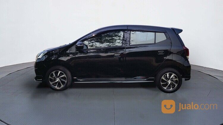 Daihatsu Ayla 1.2 R Deluxe MT 2017 Hitam di Kota Surabaya, Jawa Timur ...