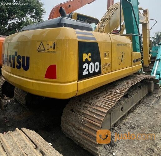 Excavator Komatsu PC200-8M0 Tahun 2015 di Kota Jakarta Selatan, DKI ...