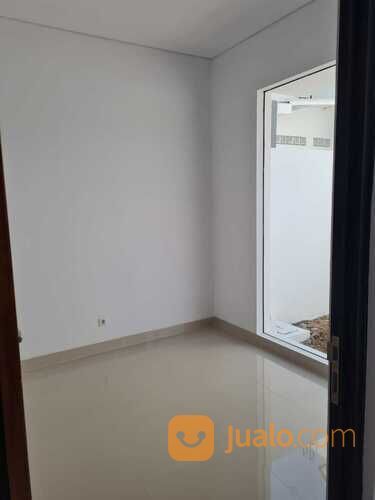 Rumah Baru Dalam Proses Di Renovasi (rika sie) Di Metland Menteng, Cluster Jura di Kota Jakarta ...