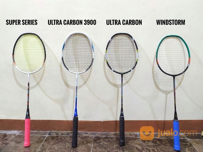 RAKET SECOND 95% MULUS DAN TERAWAT di Kota Tangerang, Banten | Jualo.com