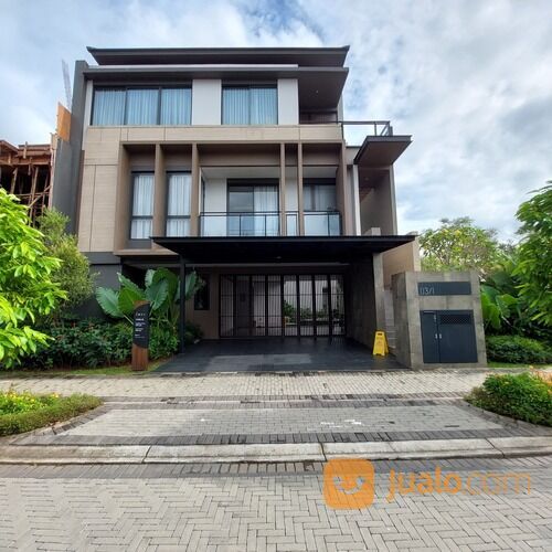 Rumah Desain Layout Sempurna Dengan Lift Private Cluster Kanade at BSD ...
