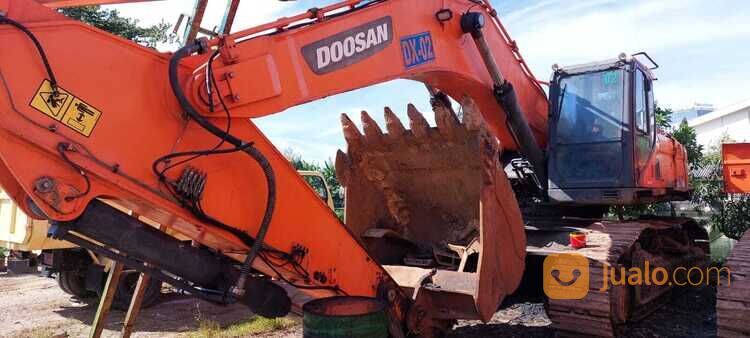 EXCAVATOR DOOSAN DX500 LCA (RFU) KELAS 50 TON TAHUN 2017 MURAH di Kota ...