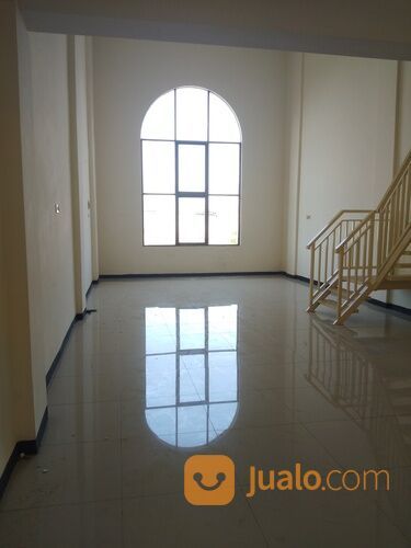 Ruko Dharmahusada Strategis Nol Jalan Raya, Kawasan Ramai, Parkiran ...