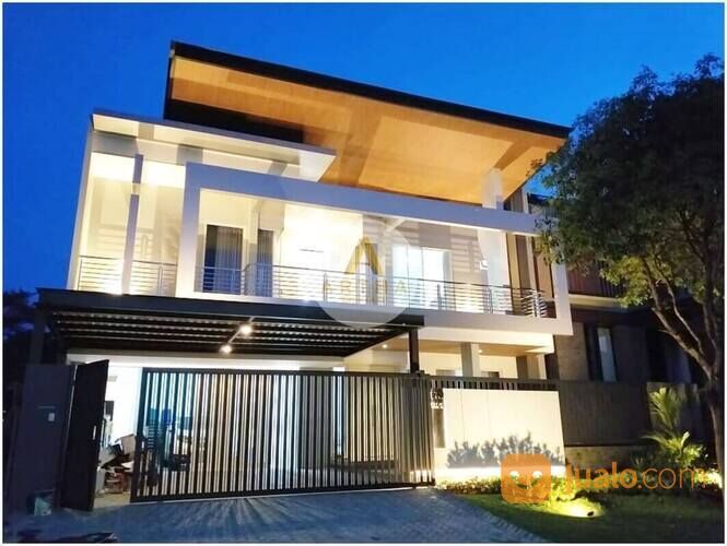 Rumah Minimalis Modern di Selat Golf Citraland Surabaya di Kota ...