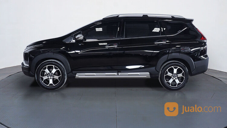 Mitsubishi Xpander Cross Premium AT 2021 Hitam di Kota Semarang, Jawa ...