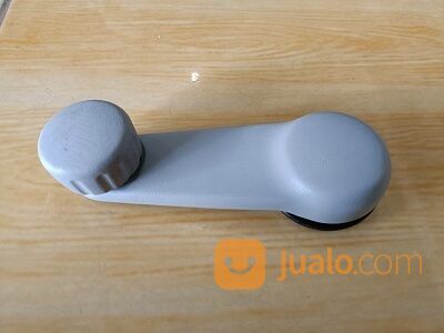 Putaran untuk naik turun kaca Nissan Datsun Go Panca di Kota Bandar ...