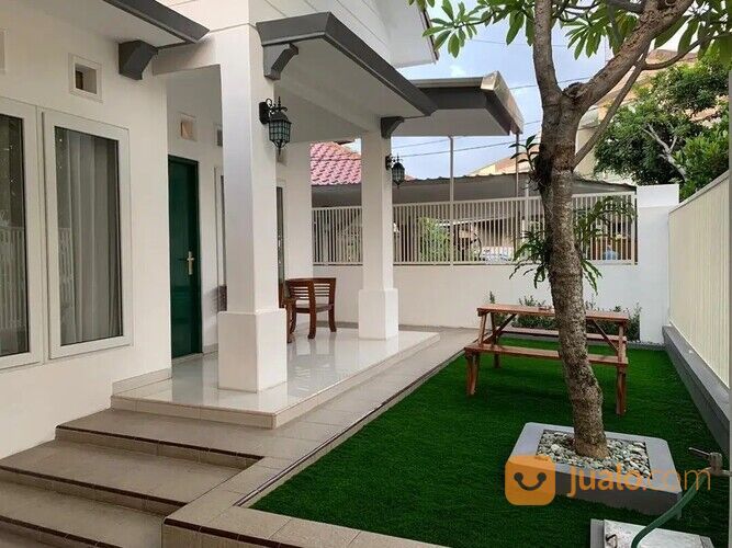 Rumah Bagus Full Furnished di Perumahan Delta Tiara Sidoarjo di Kab ...