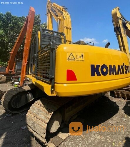 Excavator Komatsu PC200-8M0 tahun 2015 di Kota Jakarta Timur, DKI ...