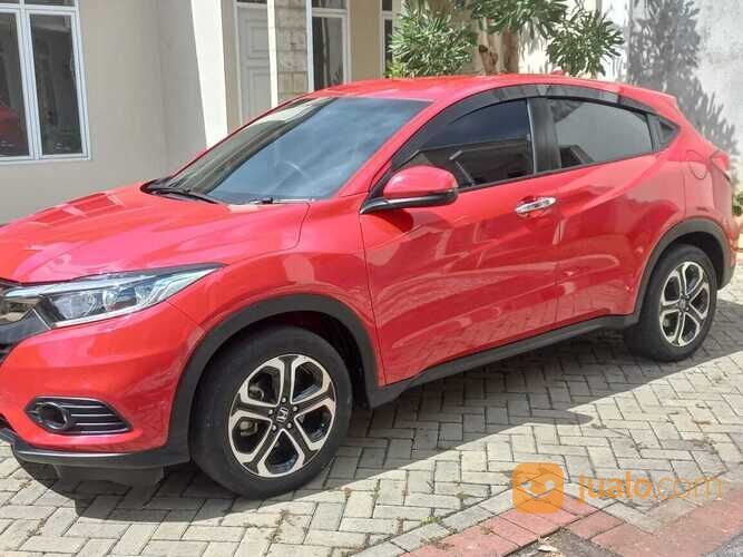 Honda HR V type E,2018, body dan mesin mulus, dipakai sendiri, BU di ...