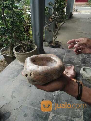 Pot Batu Alam untuk kaktus dan succulent di Kota Semarang, Jawa Tengah ...