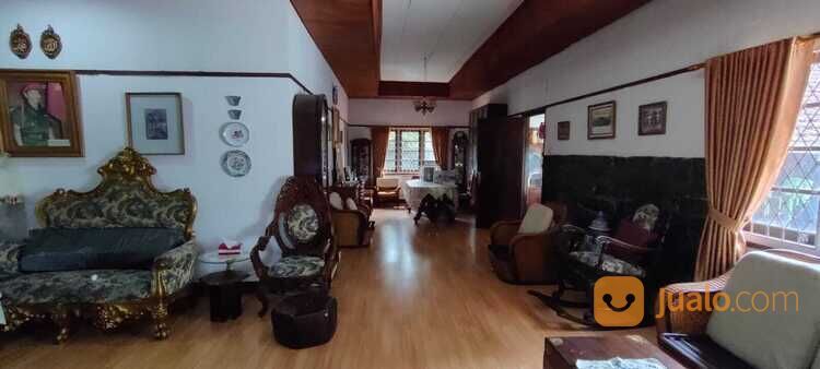 Rumah Asri di Kawasan Dago Atas di Kota Bandung, Jawa Barat | Jualo.com