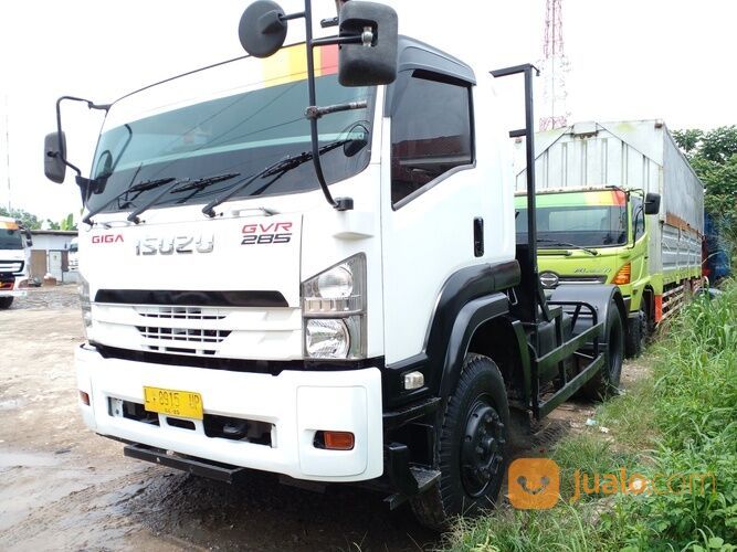 HEAD TRAILER / TRACTOR HEAD / HEAD TRAILER ISUZU GIGA GVR - 285 PS thn ...