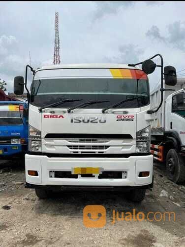HEAD TRAILER ISUZU GIGA GVR 34 JHP/ GVR 285 PS TH. 2019, ENGKEL di Kota ...