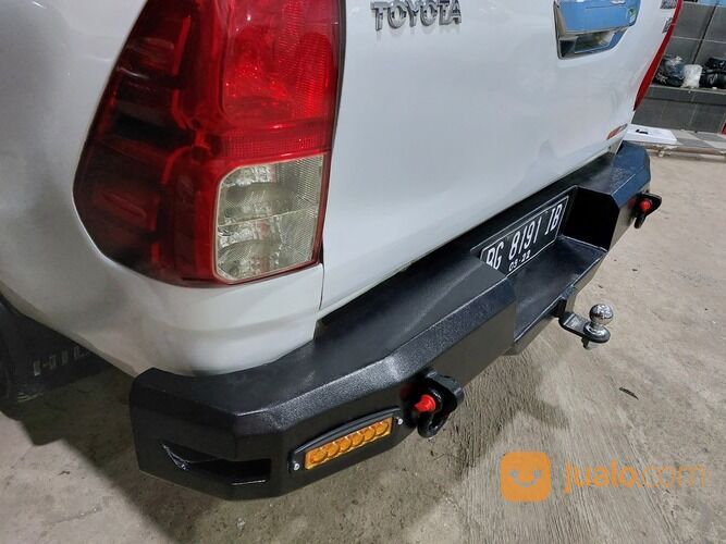 Bamper belakang hilux di Kota Jakarta Pusat, DKI Jakarta | Jualo.com