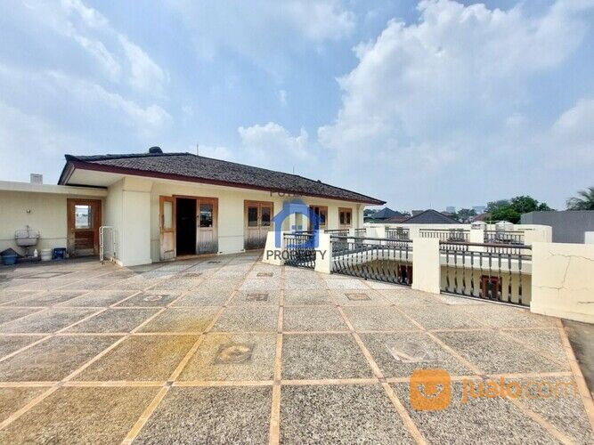 RUMAH 3 LANTAI SIAP HUNI AREA ELIT PONDOK INDAH ROOFTOP LUAS JALAN ...