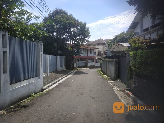 Rumah Tubagus Ismail Dkt Alamanda Cisitu Dago Itb Unpad Unikom Dago di ...