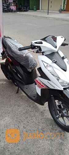Beat Sporty CBS Putih Hitam di Kota Tangerang Selatan, Banten | Jualo.com