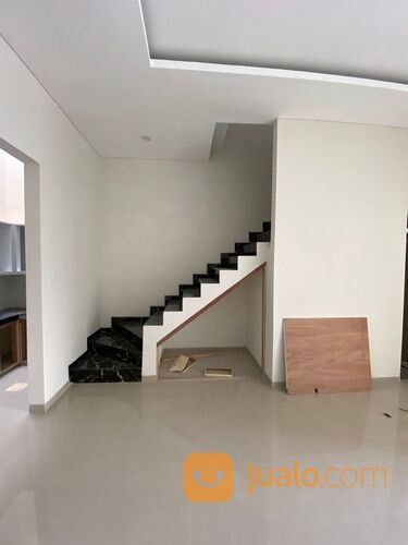Rumah di Klampis Semolo, ada 2 unit jejer, masih progress bangun, serah ...