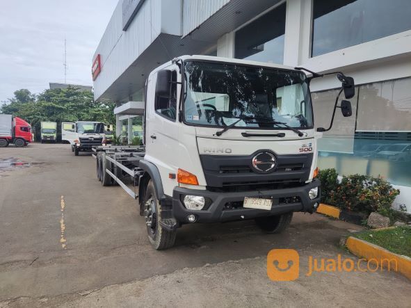 Hino Ranger FL 260 JW 6x2 Euro 4, truk tronton Wing Box 9,6M di Kab. Bekasi, Jawa Barat | Jualo.com