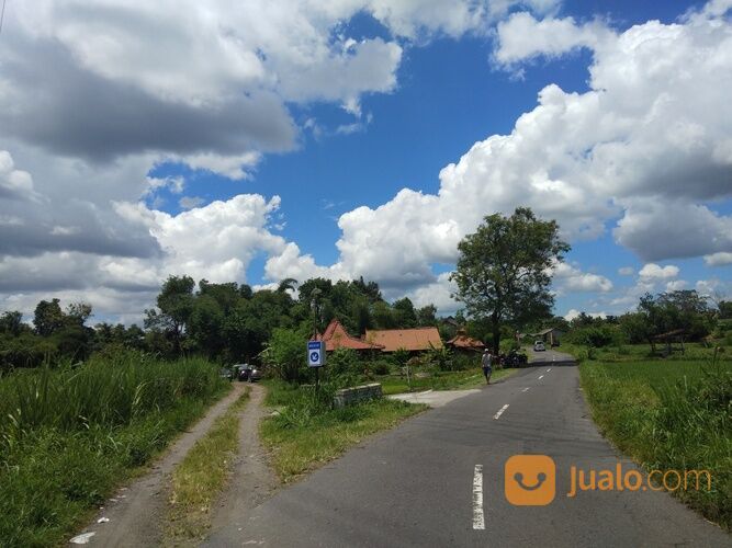 Kawasan Kampus UII dan Resto, View Merapi di Kota Yogyakarta ...
