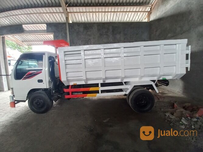 Dump truk ISUZU ELF NKR 71 125 PS di Kota Bogor, Jawa Barat | Jualo.com