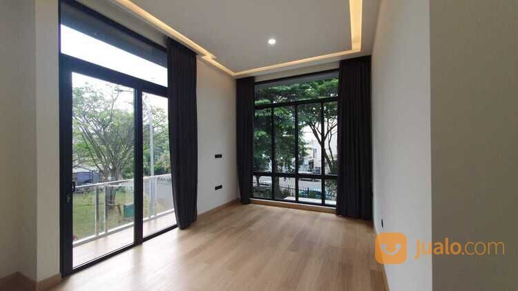 Easter Cosmo, The Icon BSD, Cantik !! di Kota Tangerang, Banten | Jualo.com