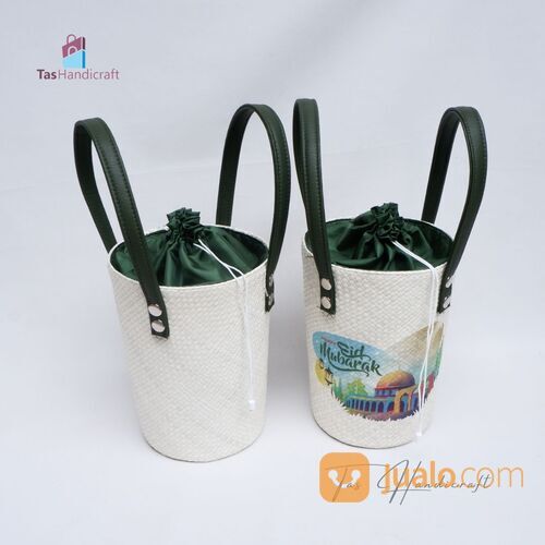 Tas Hampers Anyaman Pandan Gambar Decoupage | Tas Parcel Lebaran Model ...