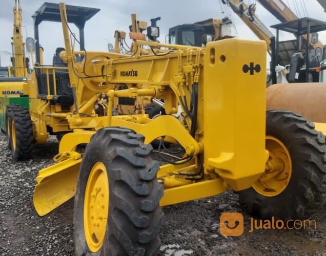Unit Motor Grader Komatsu GD511A-1 Ex Import tahun 2019 di Kota Jakarta ...