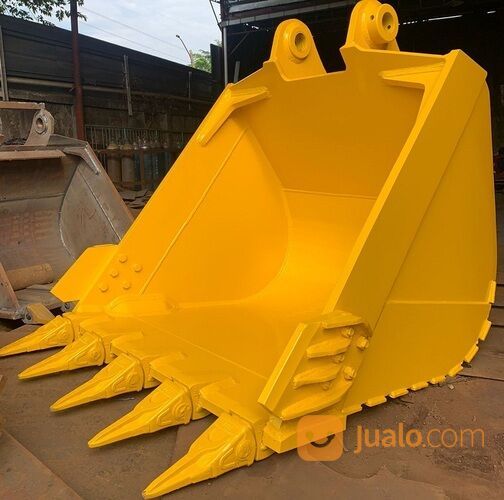 Bucket untuk Excavator PC300 kondisi Baru di Kota Jakarta Timur, DKI ...