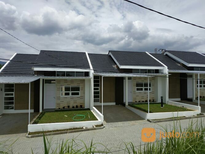 Rumah minimalis tropis sejuk khas kota Bandung di Sindanglaya Arcamanik ...