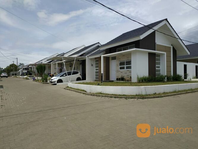 Rumah minimalis udara sejuk khas kota Bandung di sindanglaya Arcamanik ...