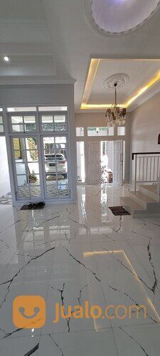 Rumah 3 lantai desain rooftop dekat pintu tol brigift cinere di Kota ...