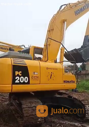 Excavator Komatsu PC200-8M0 Tahun 2014 di Kota Jakarta Timur, DKI Jakarta | Jualo.com