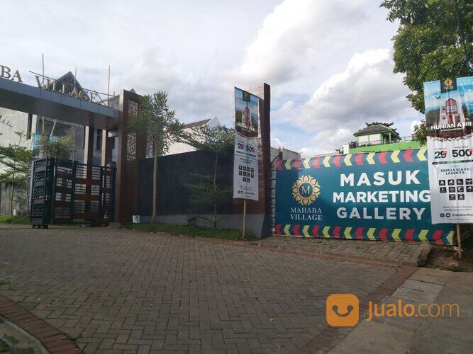 Rumah modern klasik mewah cantik rasa villa sejuk asri di Cinunuk ...