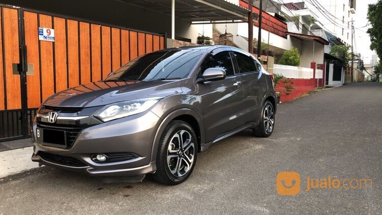 Cash honda HRV prestige 2018 sunroof istimewa km 70rb an di Kota ...