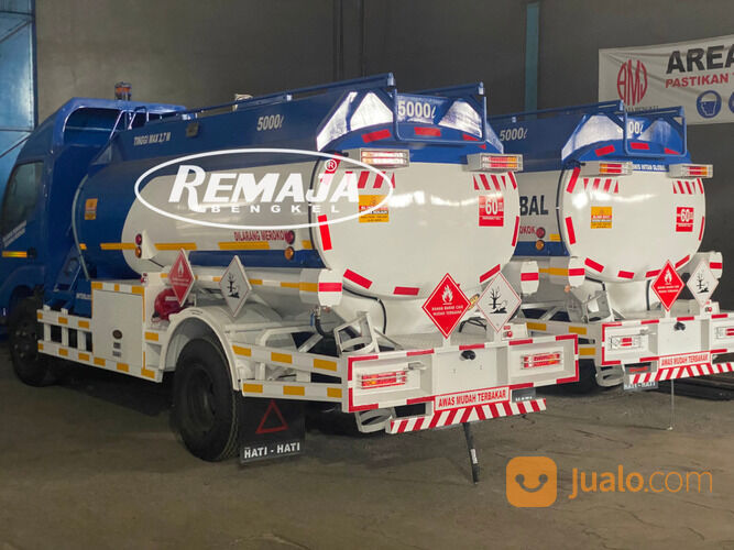KAROSERI TRUK TANGKI PERTAMINA KAPASITAS 5000 KL STANDARD PERTAMINA di ...